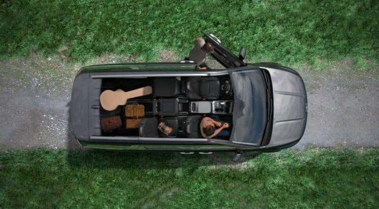 Elevate Your Journey with the Luxurious 2024 Kia Carnival MPV With VIP ...