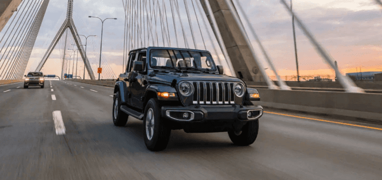 2023 Jeep Wrangler Engine Options | Glenn CDJR